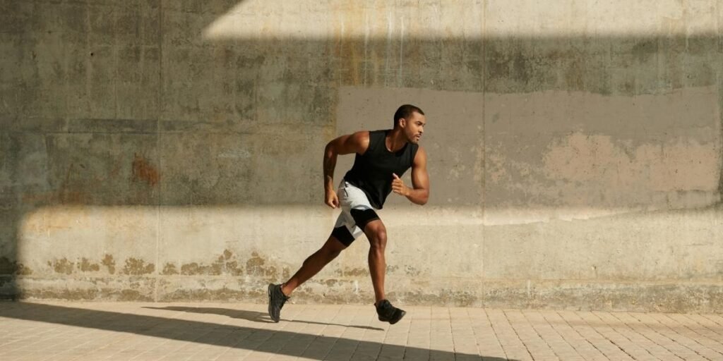 What Breathing Patterns Reveal About Your Running Form - US Insider