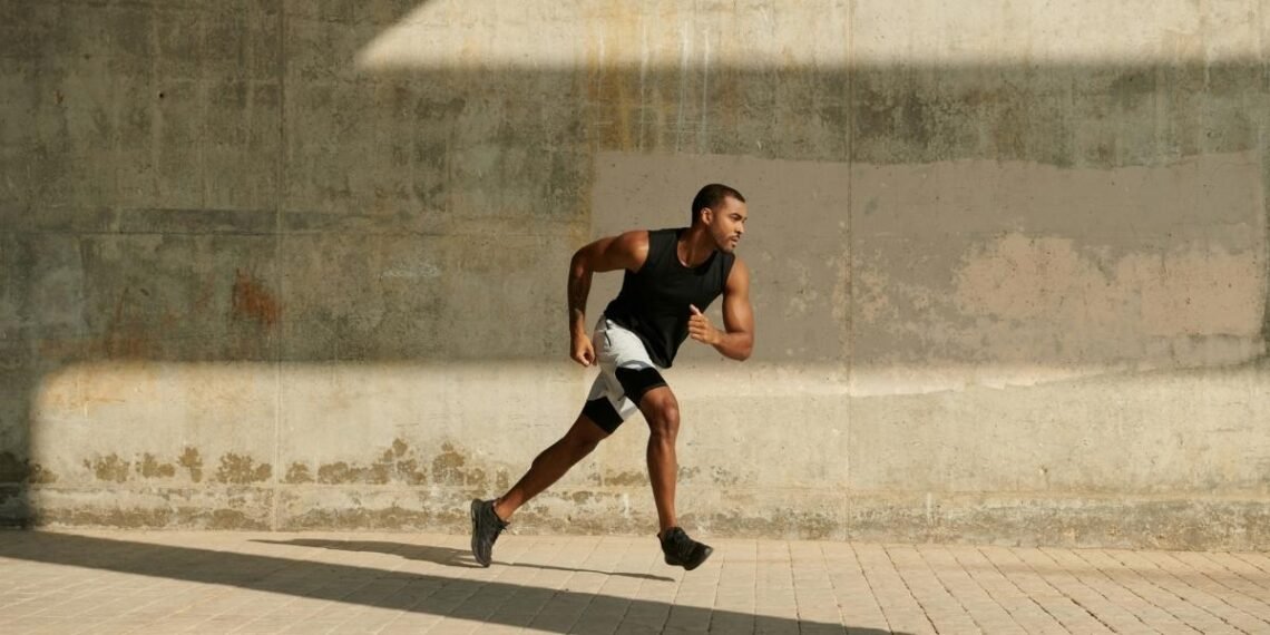 What Breathing Patterns Reveal About Your Running Form - US Insider